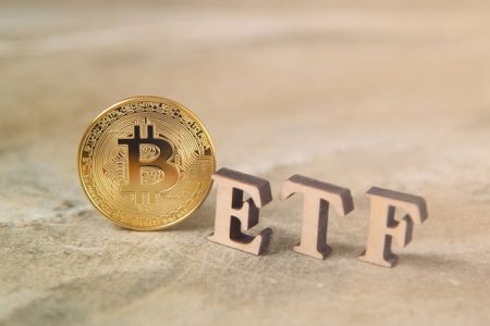vctlo | ETF Expert Forecasts Simultaneous Approval of All Spot Bitcoin ETFs - vctlo